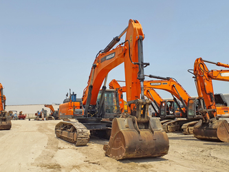 2017 Doosan DX500LCA-HD Used Tracked Excavators for Auction | P&E