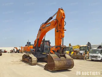 2018 Doosan DX520LCA Used Tracked Excavators for Auction | P&E